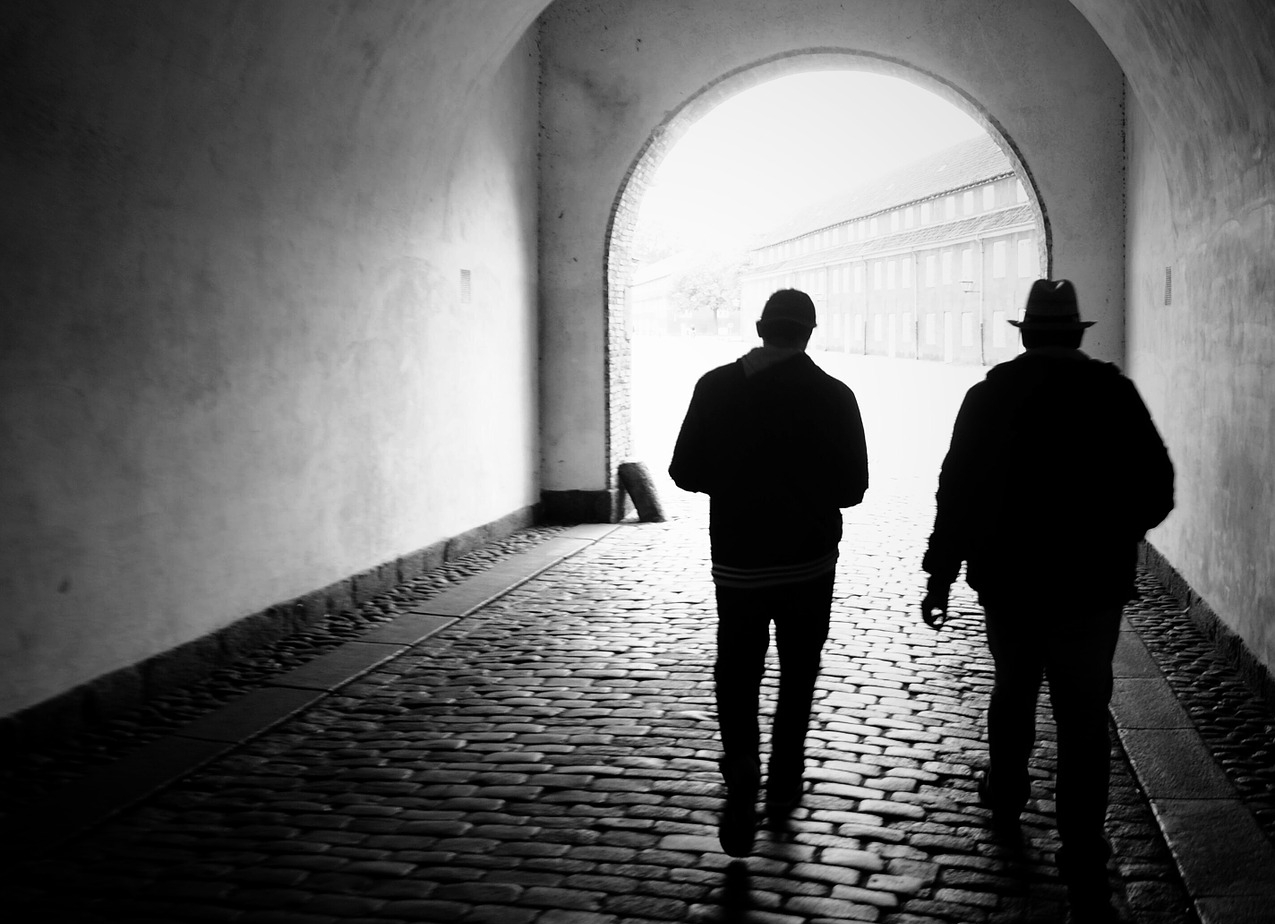 Drug Wars: Neil Woods’ Terrifying Undercover Life Infiltrating Britain ...