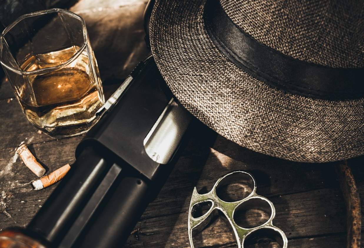 ‘Scarface’ Al Capone’s Mob & the Mysterious Valentine’s Day Massacre